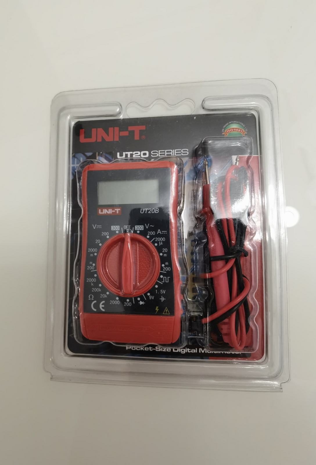 Multimetar digitalni Uni-t ut-20b