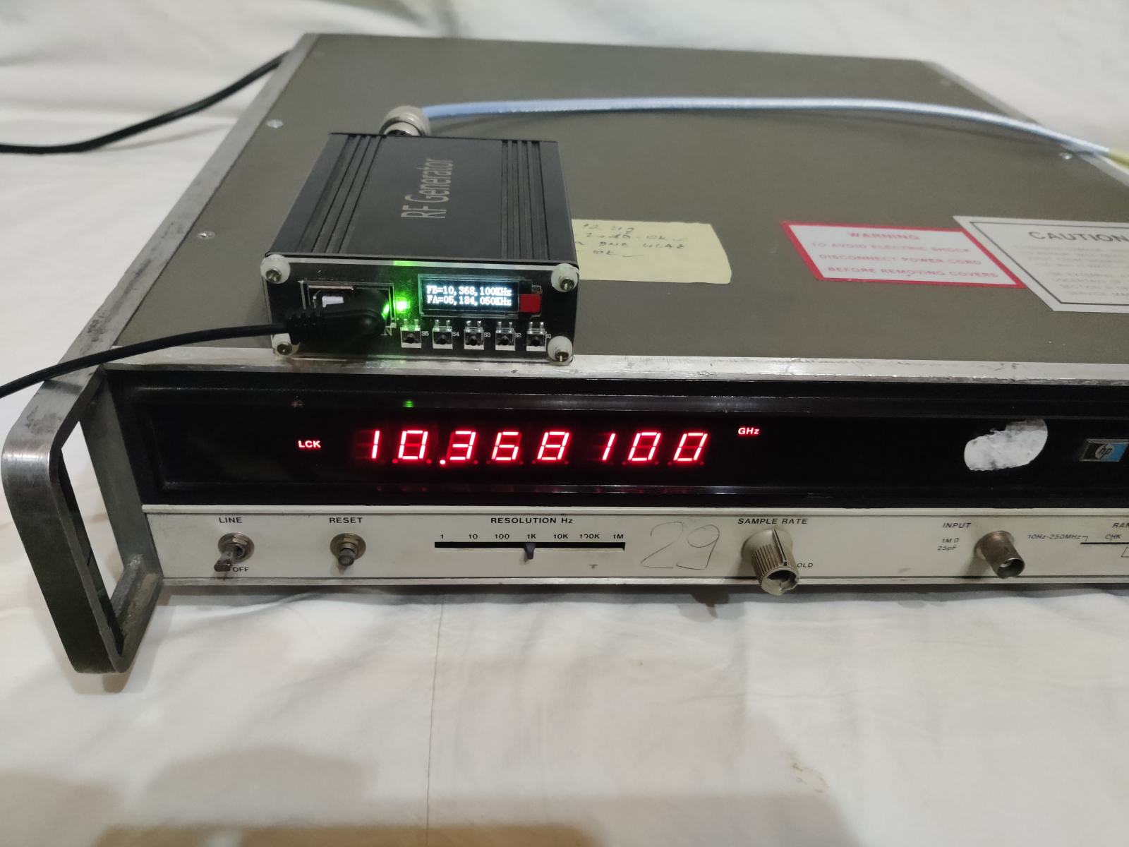 Prodajem HP-5340a frekvencmetar 10Hz do 18 GHz za 190 Eu