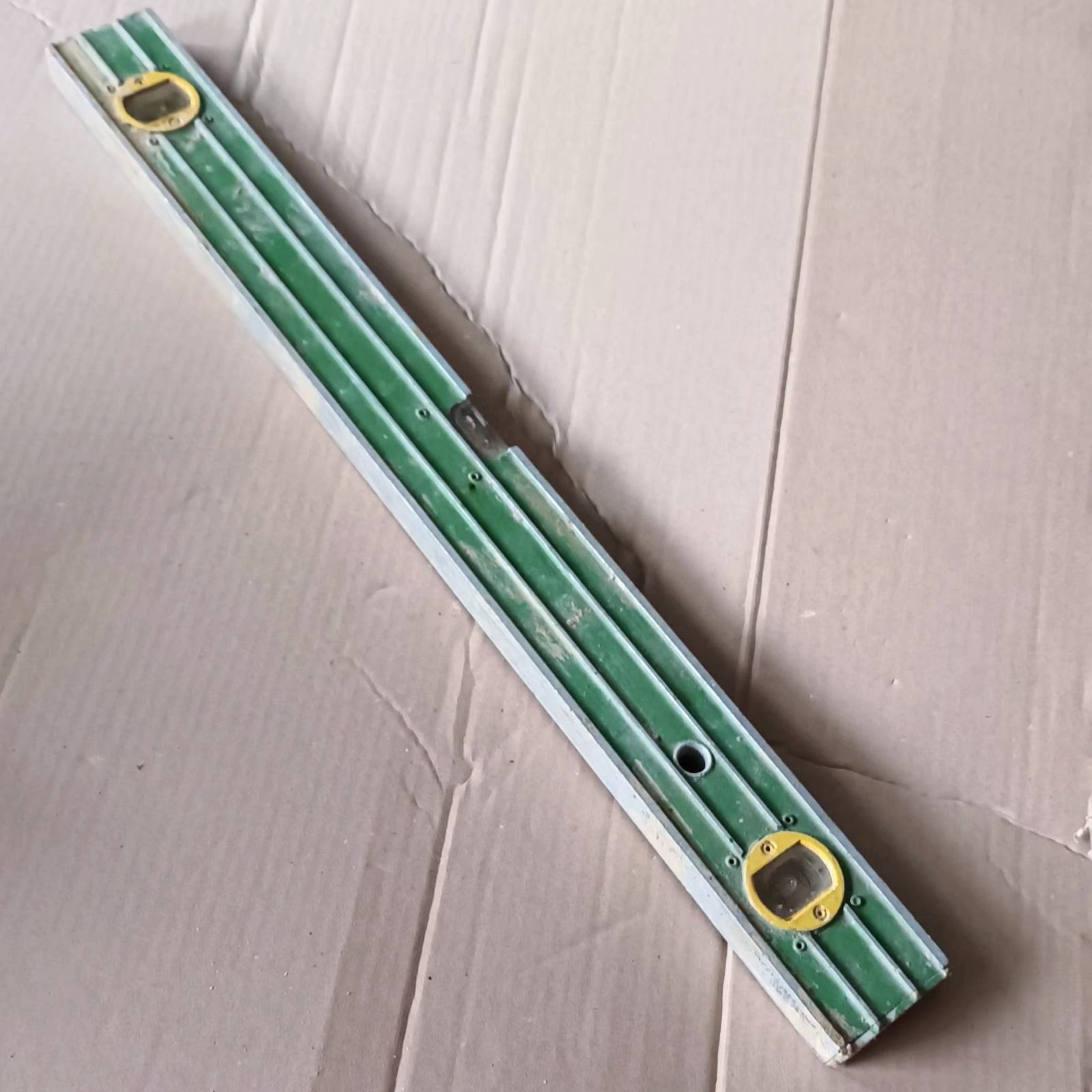 STARA ALUMINISKA LIBELA ILI VASERVAGA