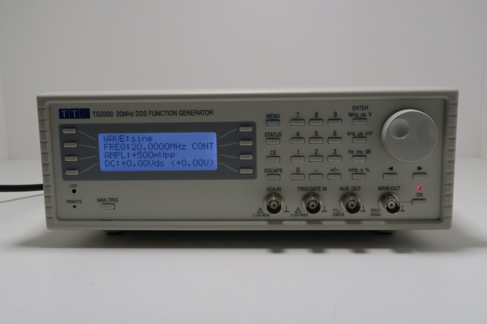 TTI TG2000 Generator Signala 20MHz