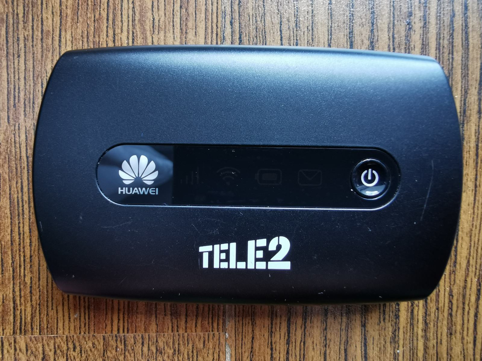 Internet router Huawei E5251S Tele2, HSPA+ speed,DL 42.2Mbps/UL 6Mbp.