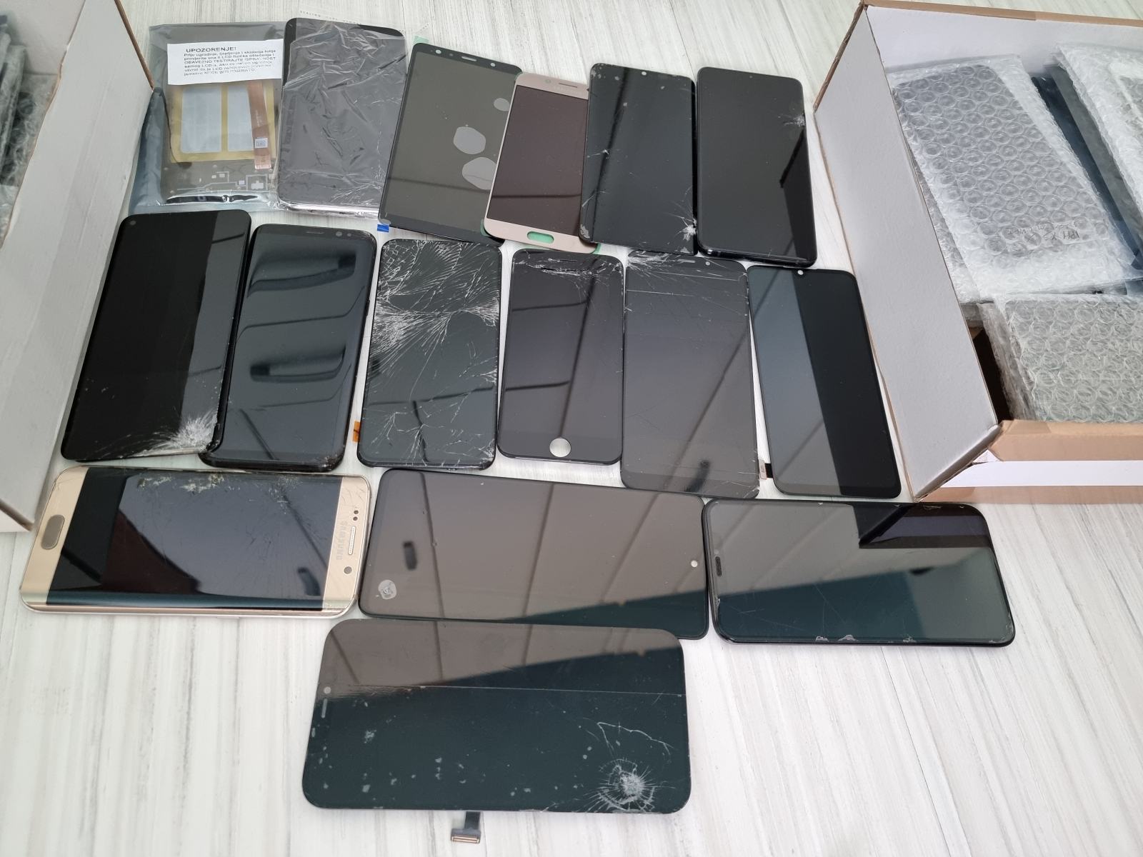 Ekrani Mobitela za Servis/Izvlačenje Podataka (Samsung, Apple, Xiaomi)