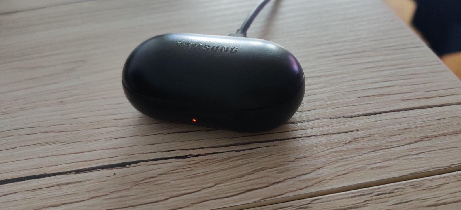 Samsung Galaxy buds SM-R170