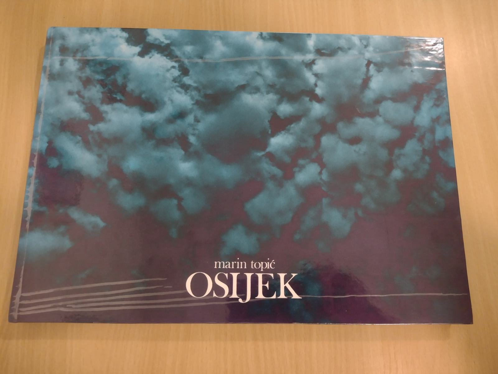 Osijek (fotomonografija, Marin Topić)