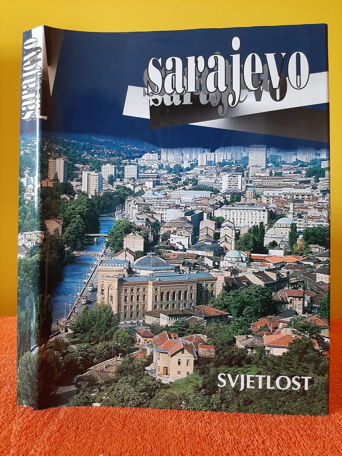 Sarajevo - monografija, potpuno nova knjiga