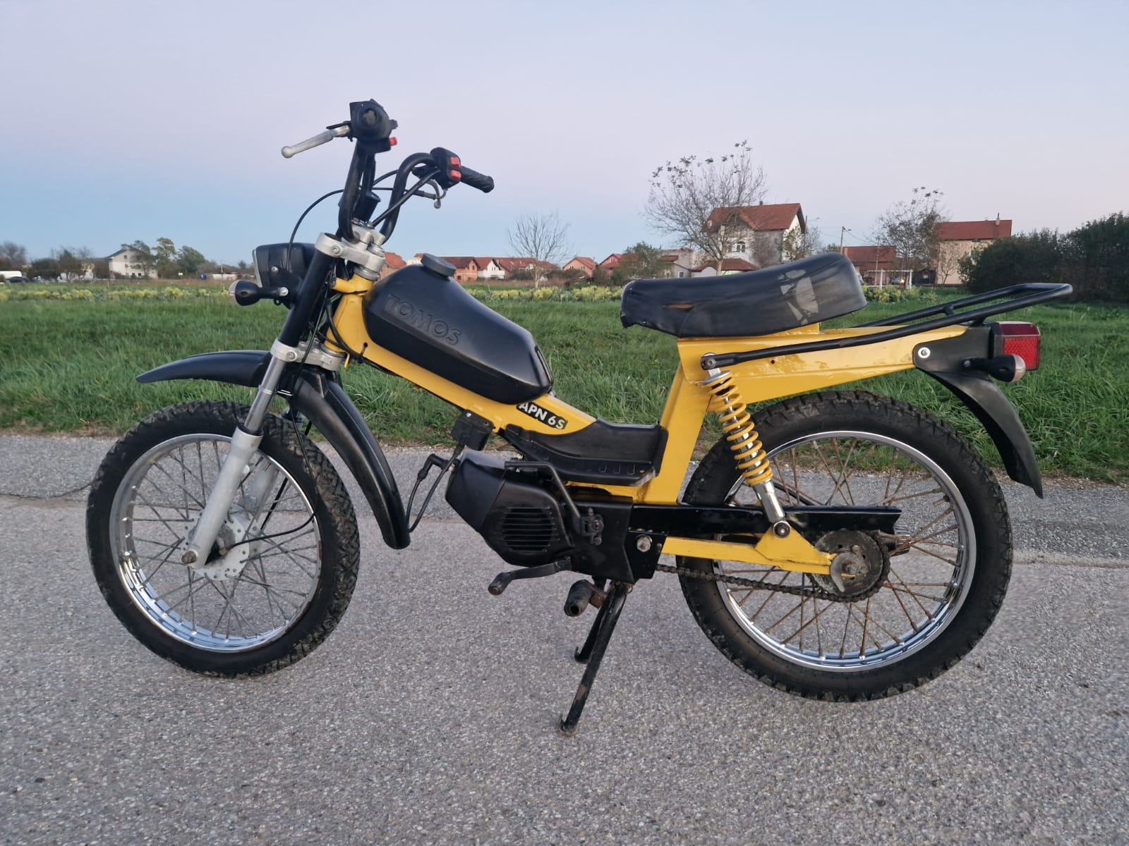 Prodajem Tomos APN 6S, 2009 god.