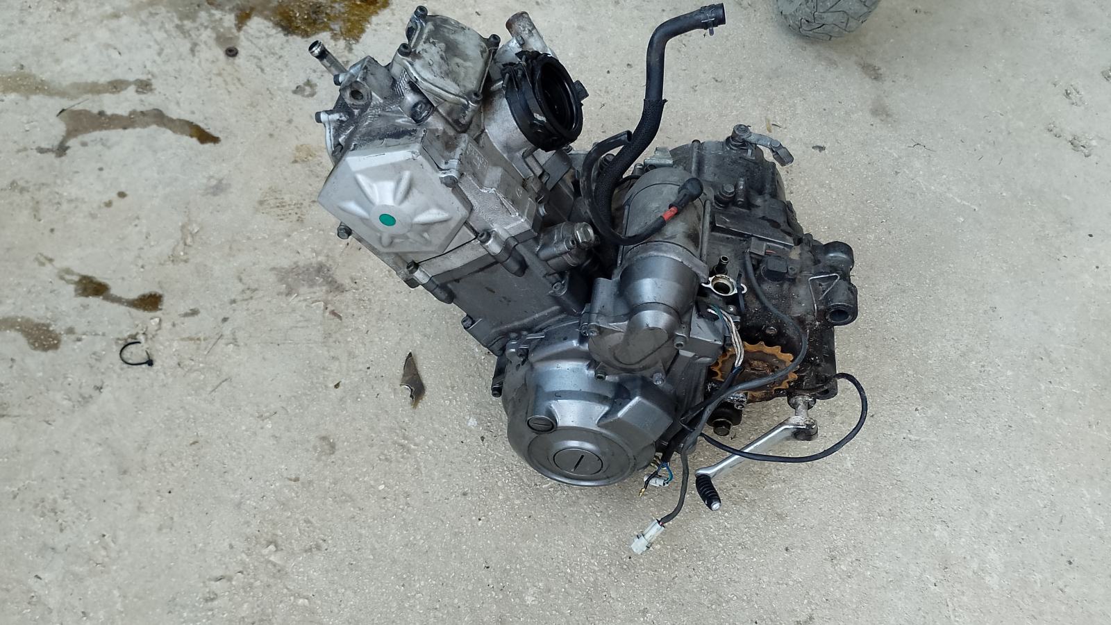 Aprilia pegaso strada favtory trial masina agregat