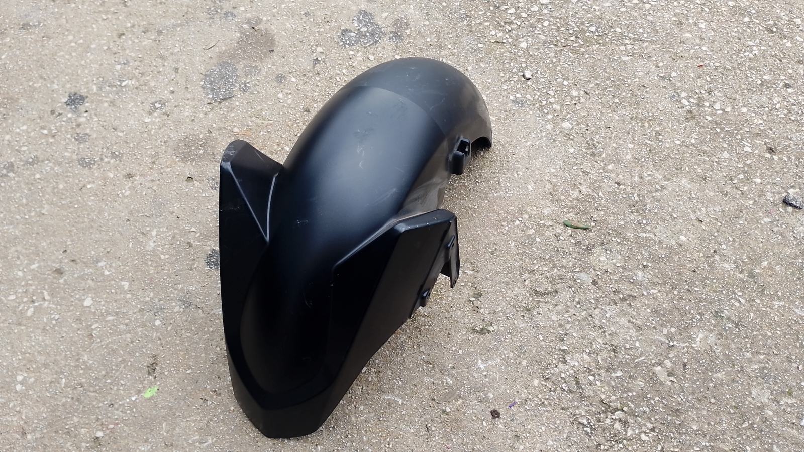 Kymco ak prednji blatobran