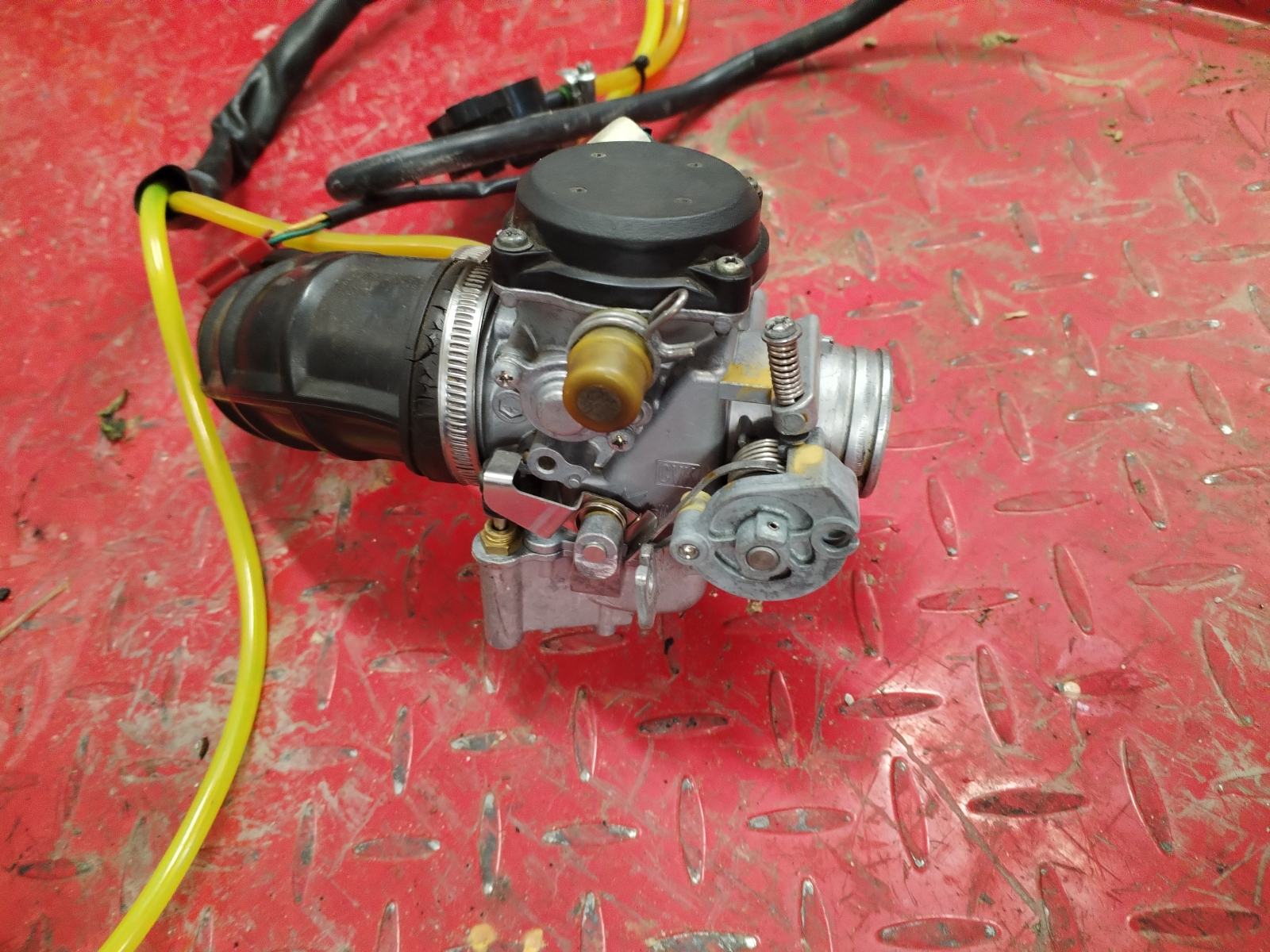 Piaggio 125.180.200.250 cm3 karburator