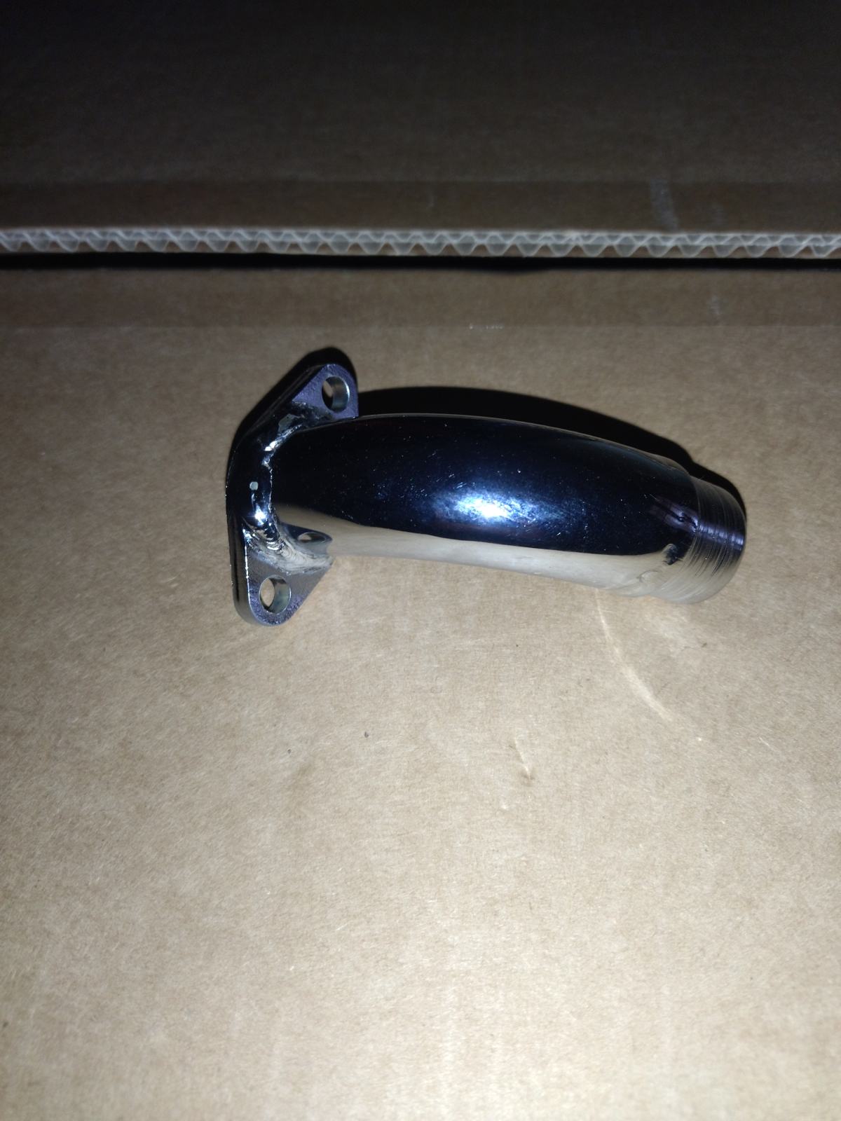 Tomos T-15 SL 50 - prirubnica usisna grana grlo koljeno karburatora