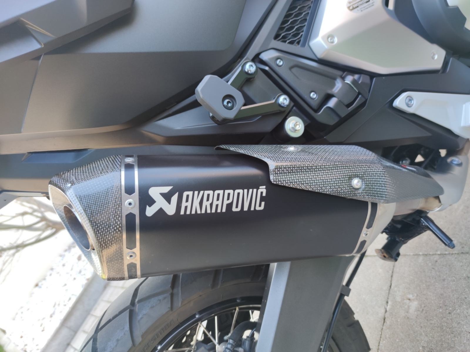 Akrapovic Honda X-ADV auspuh Forza 750 2017-2025!!! Xadv