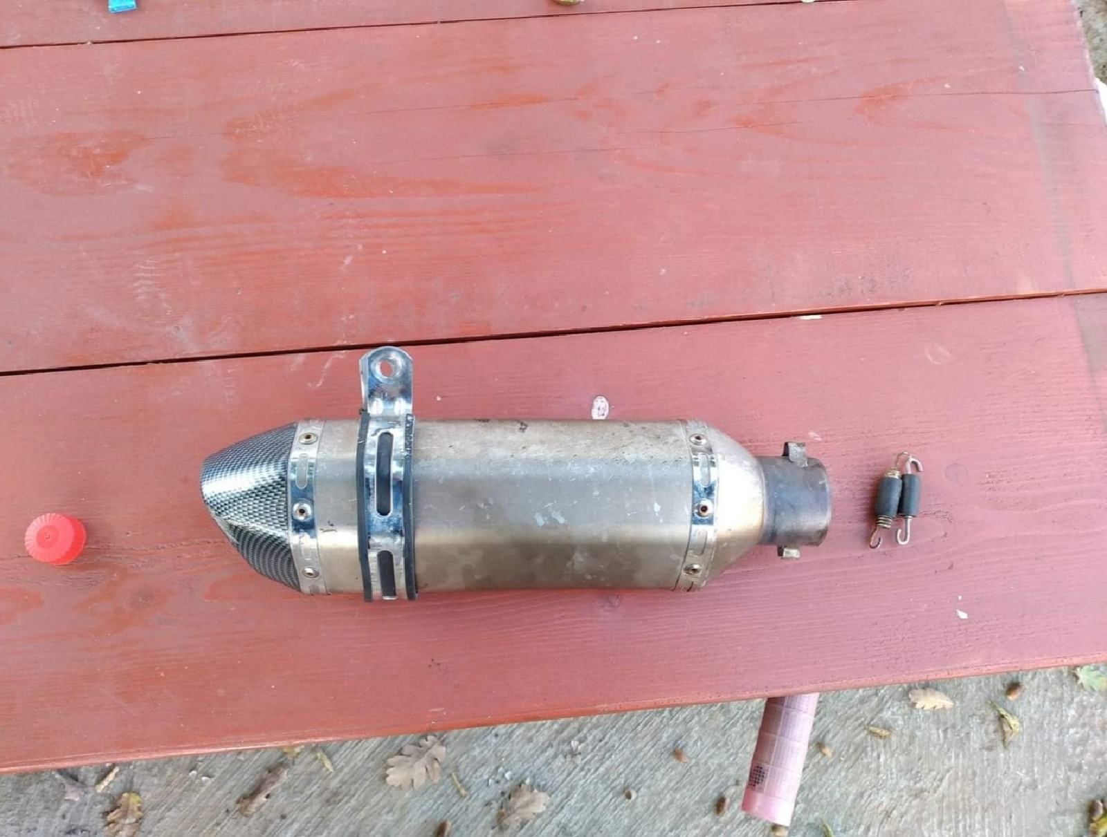 Akrapovic Auspuh *HITNO*