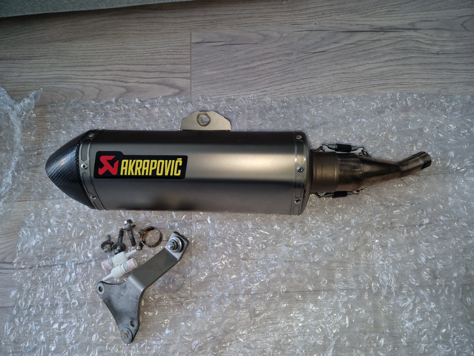 Akrapovic auspuh za Yamaha X-max ili X-city