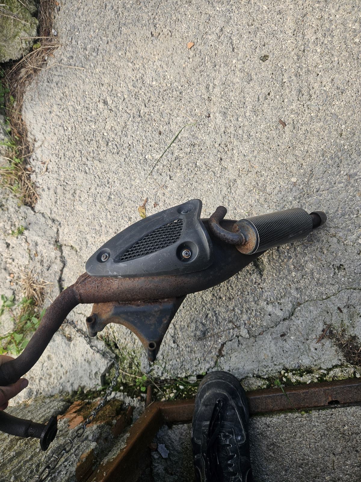 GILERA RUNNER AUSPUH