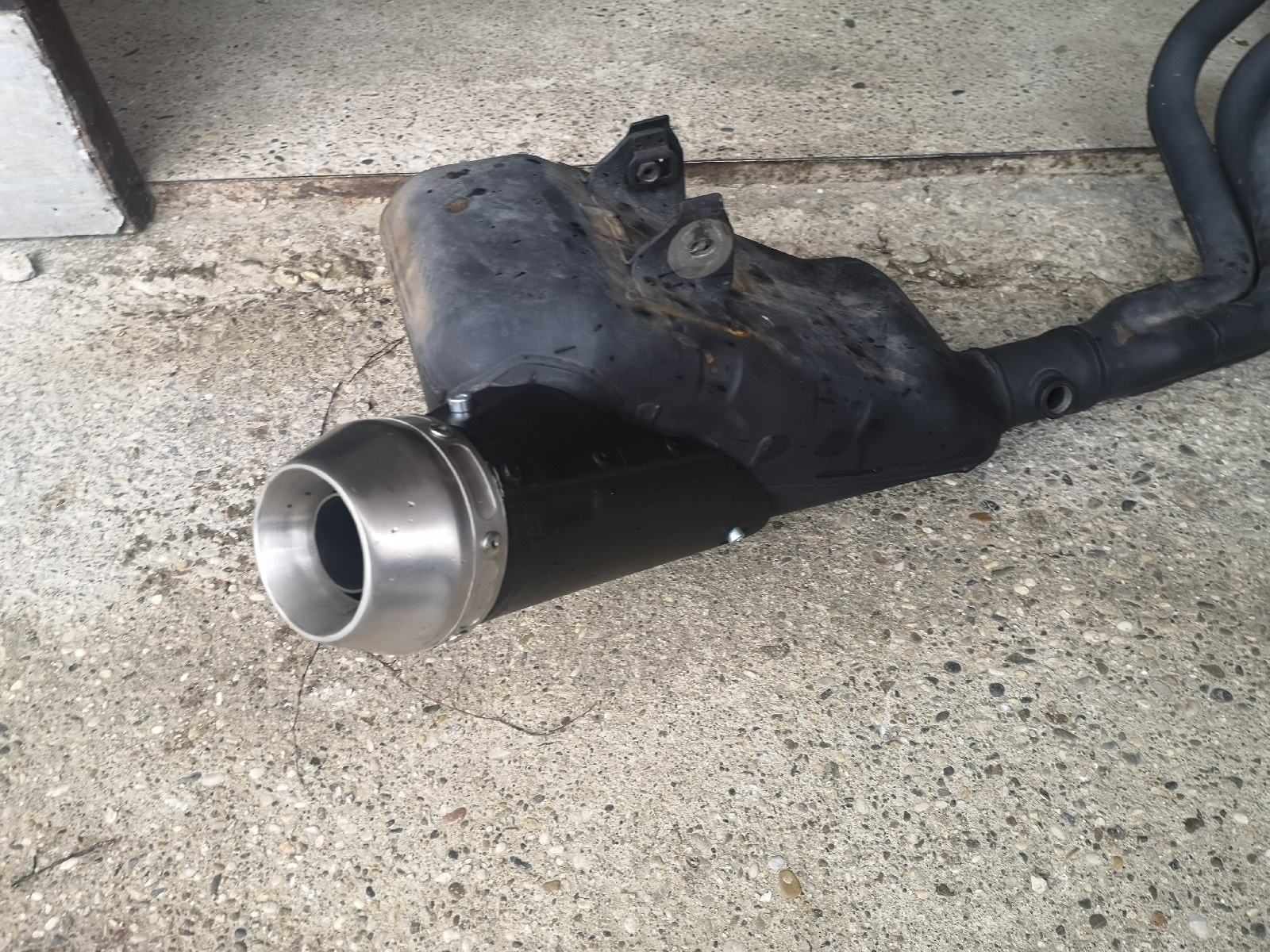 Yamaha Xsr 900 auspuh