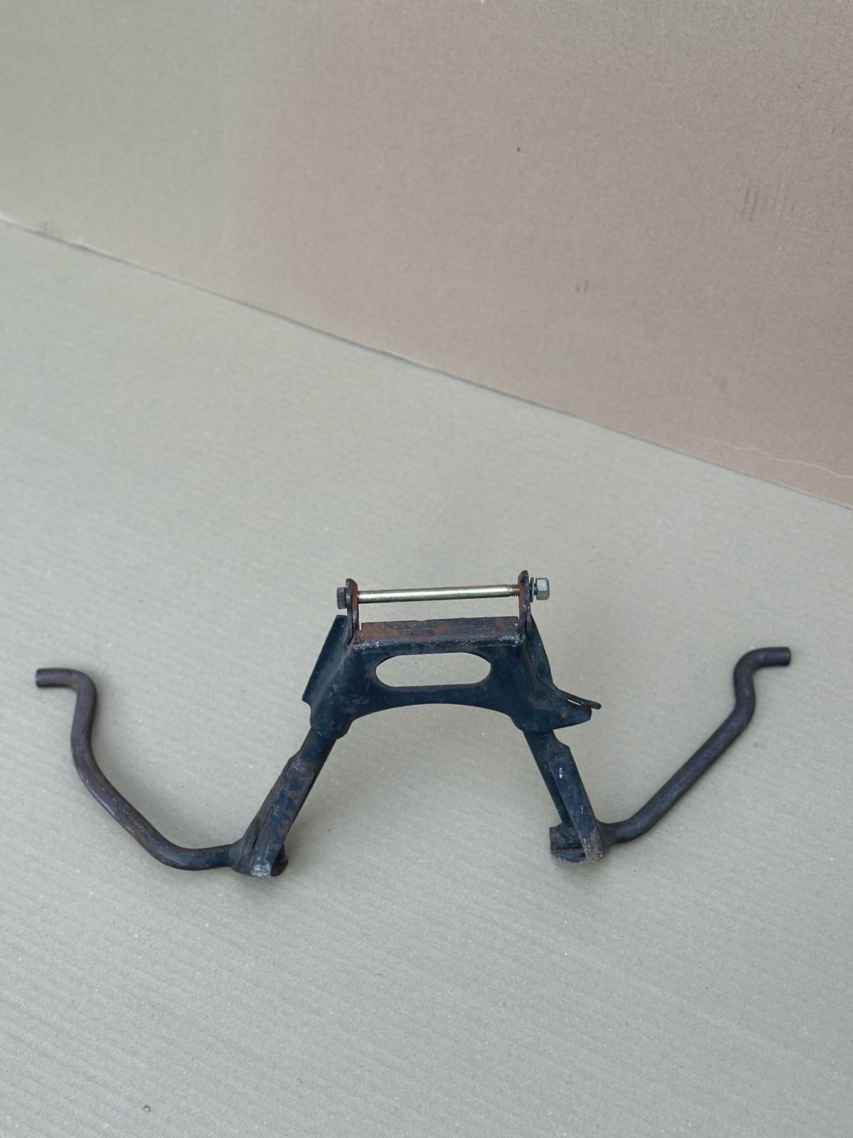 Gilera Runner SP FXR centralna nogara