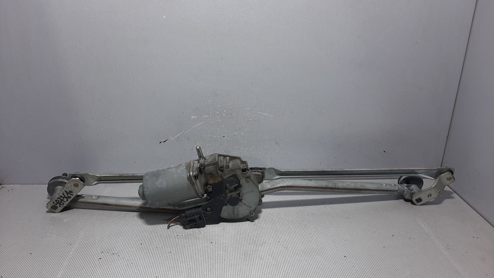 POLUGA BRISACA MERCEDES SPRINTER > 00-06 A9068200040