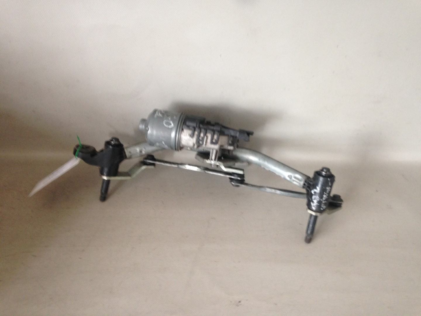 POLUGA BRISACA RENAULT TWINGO > 07-12 8200364766