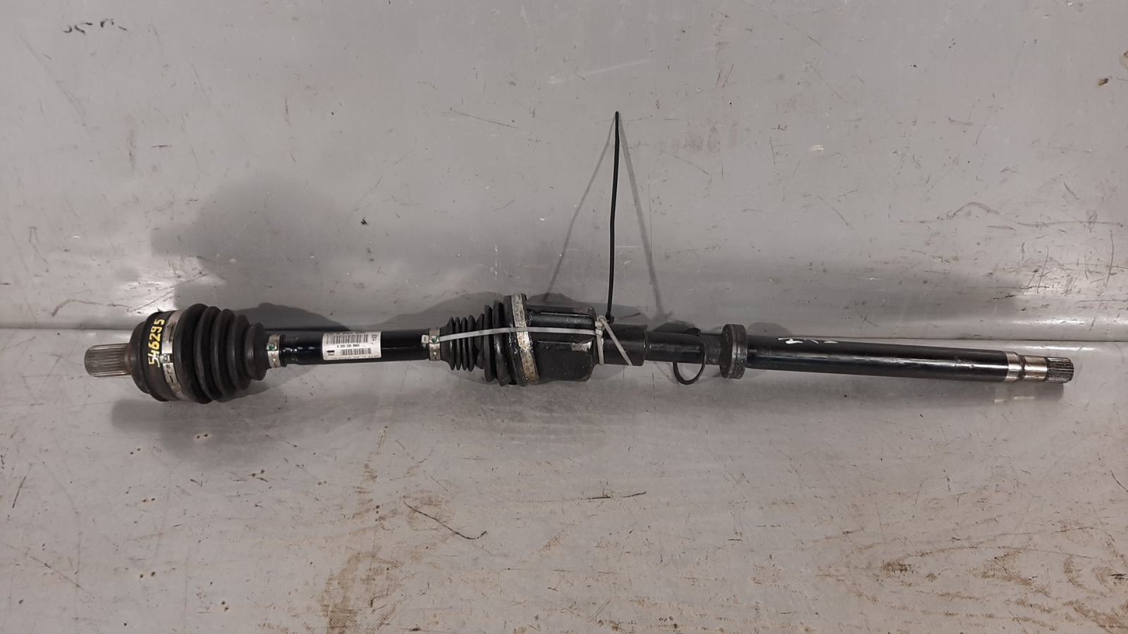 POLUOSOVINA MERCEDES C KLASA (W205/S205) > 14-18 A2053303906