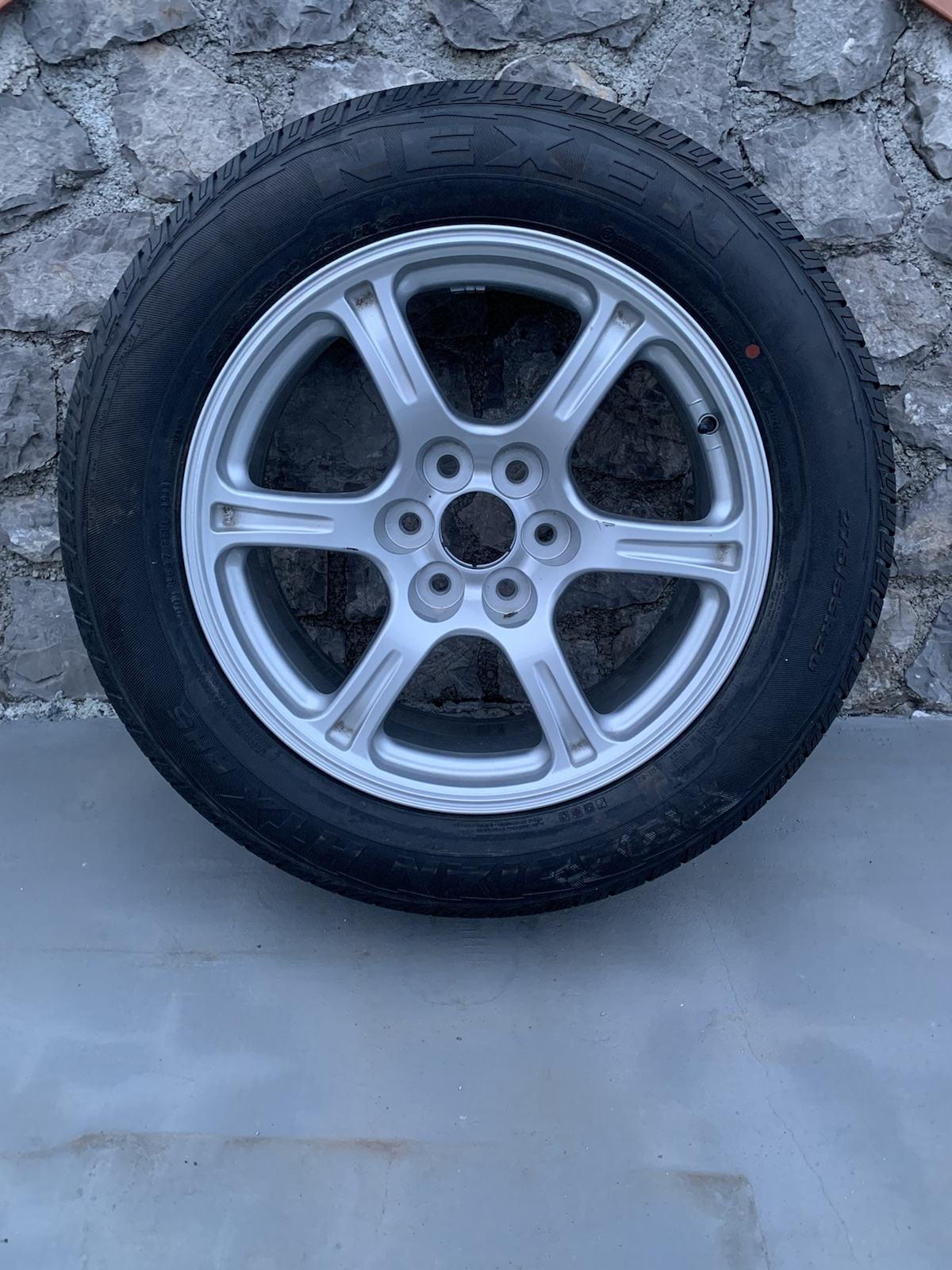 Dodge Ram 1500 aluminijska felga i guma