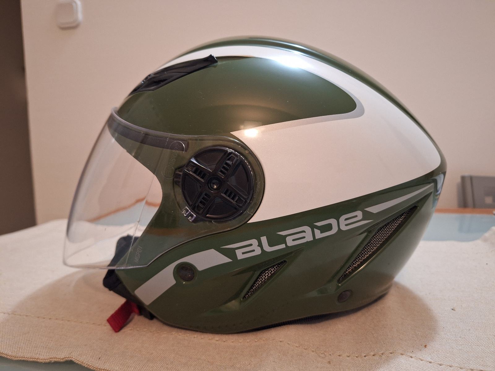 Jet kaciga AGV Blade M