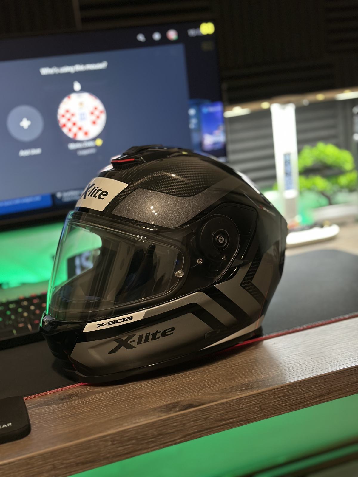 X-lite x903 ultra carbon