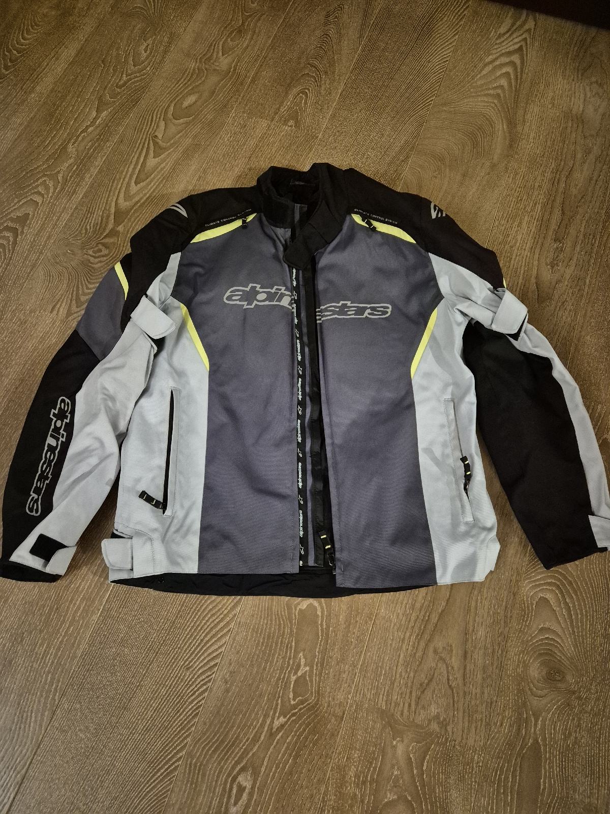Moto jakna i čizme