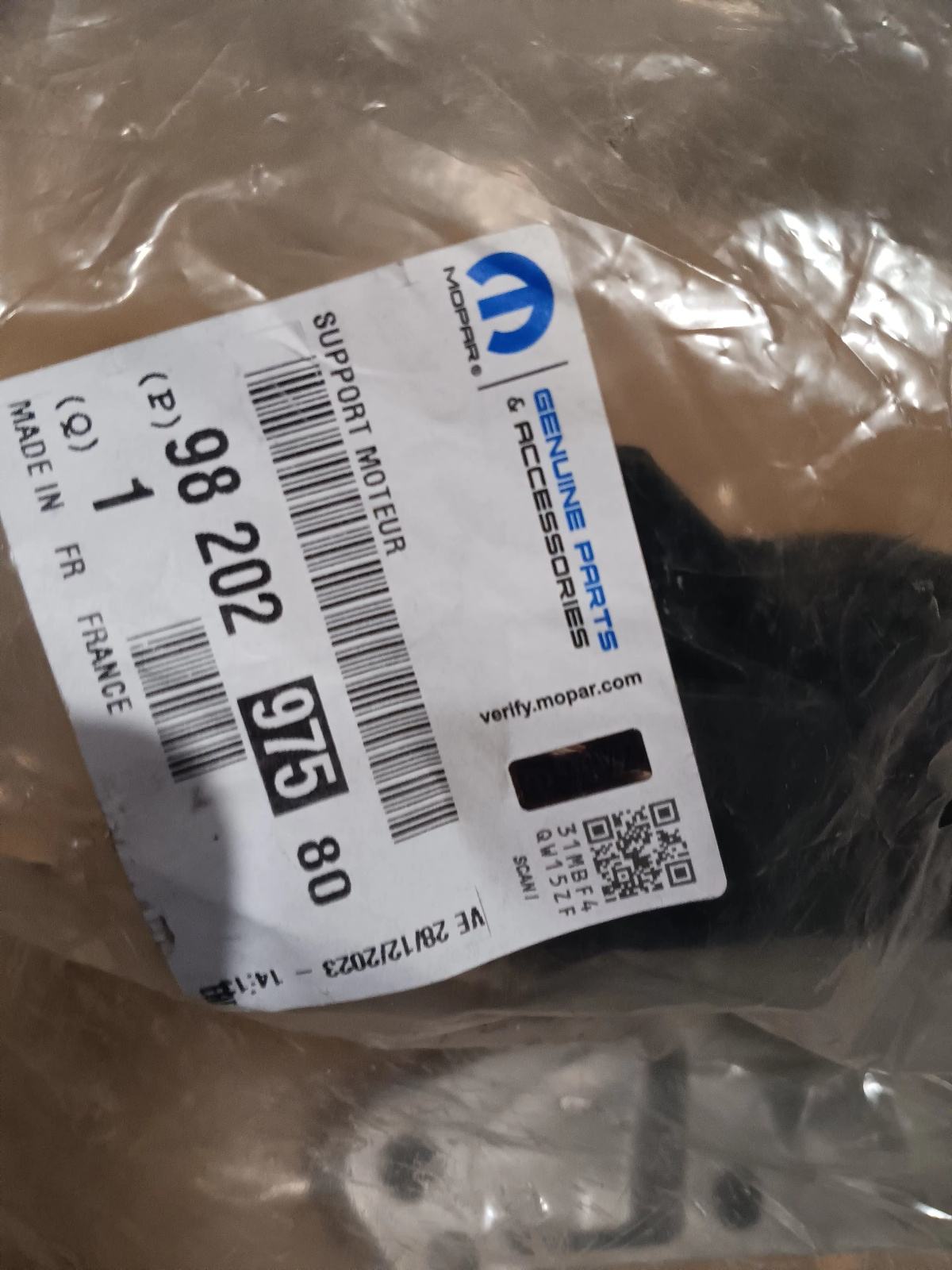 9820297580.Citroen berlingo,partner, III 2019> .NOSAC MOTORA DESNI