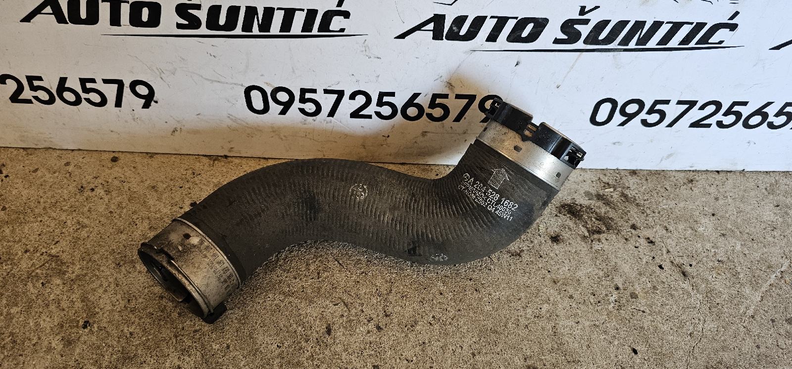 A2045281682 CIJEV INTERKULERA W204 C KLASA MERCEDES