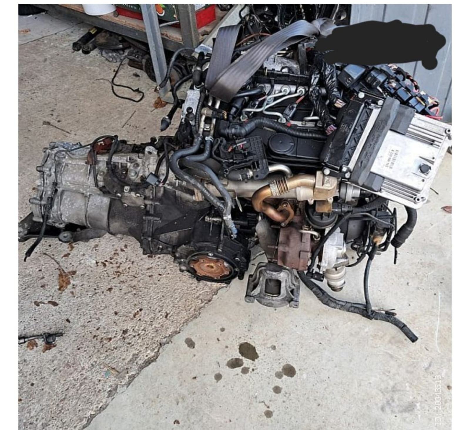 Audi A4 b8 motor 2.0 TDI 2008-2012