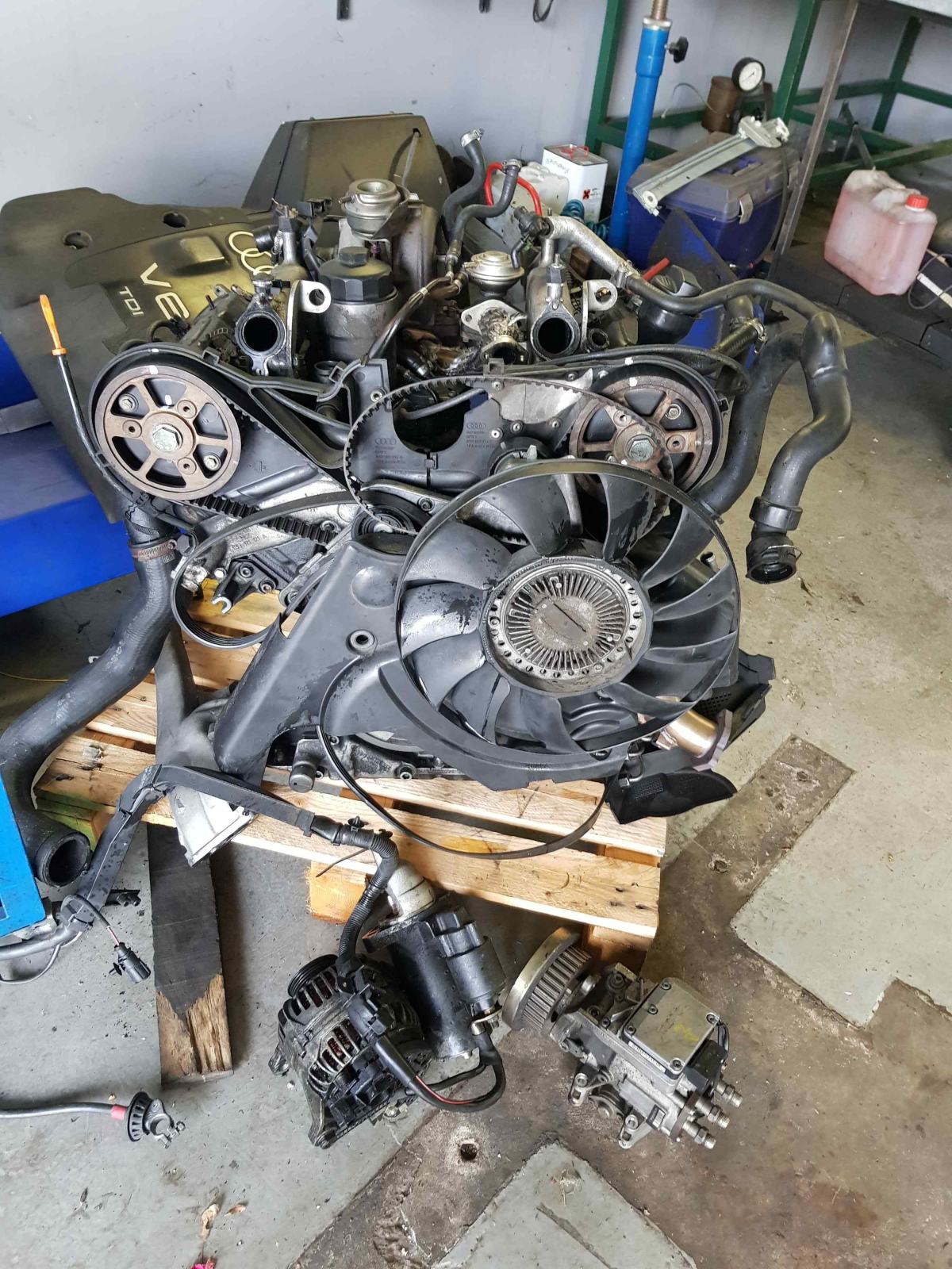 Audi A6, 2,5 V6, 2002 god. dijelovi