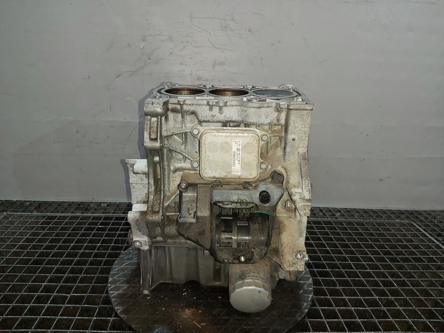 BLOK MOTORA VW PASSAT B8 > 14- CHZ