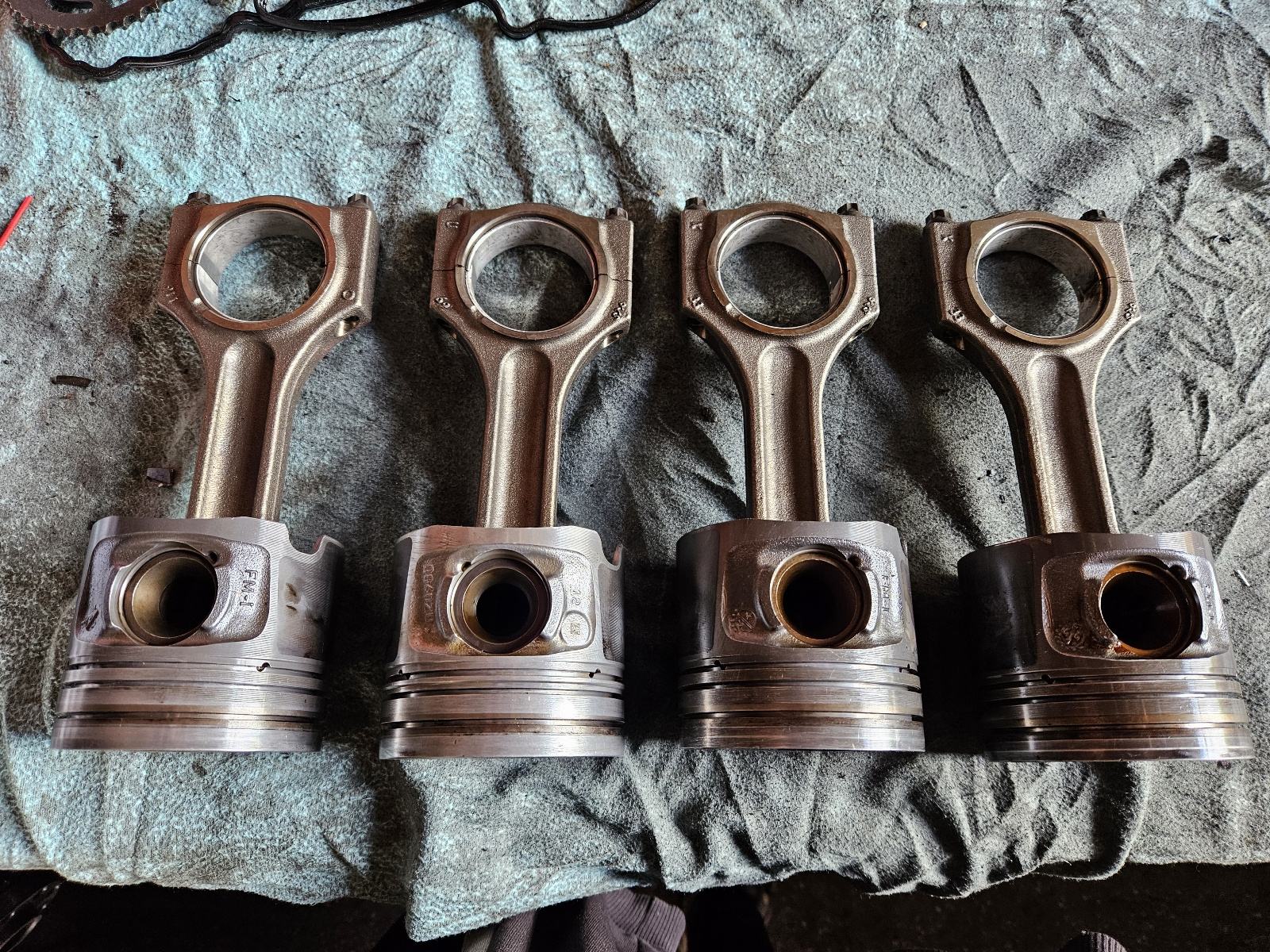 BMW N47 KLIPOVI S KLIPNJAČAMA MOTORA