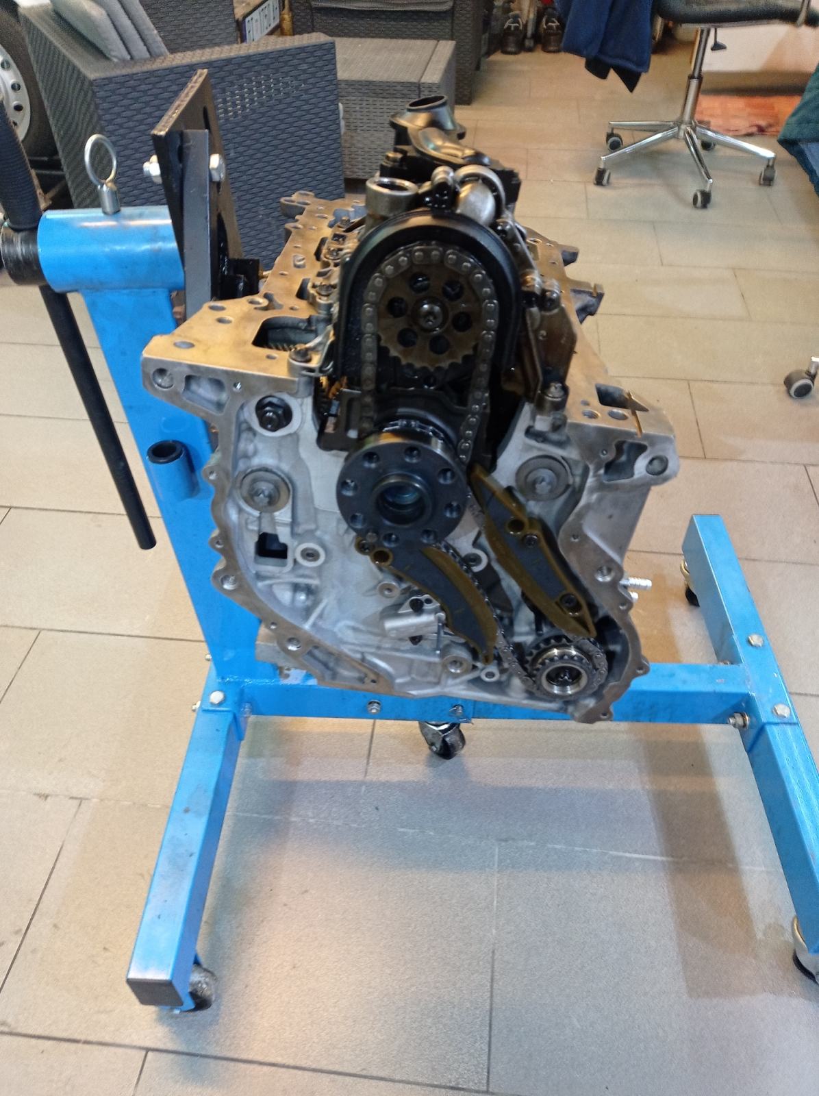 BMW N47D20C-novi lanac