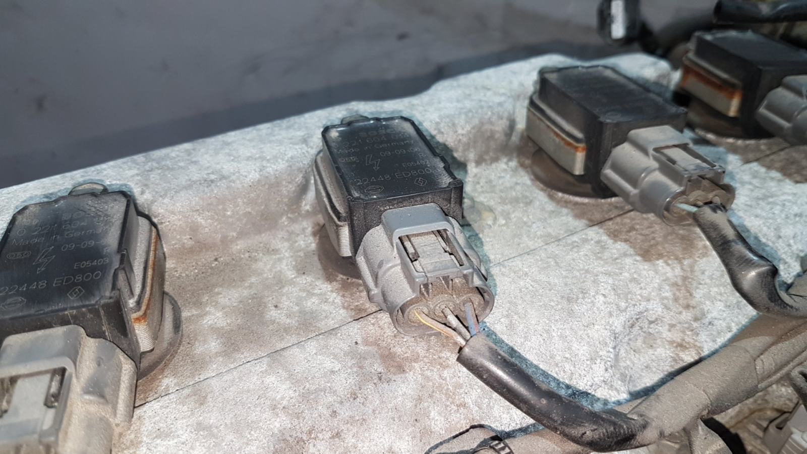 BOMBINA NISSAN QASHQAI > 06-10 22448ED800