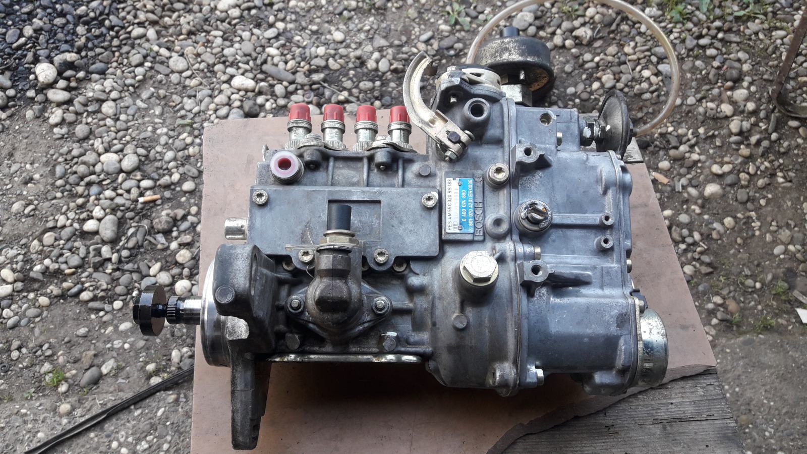 BOSCH PUMPA MERCEDES OM 601