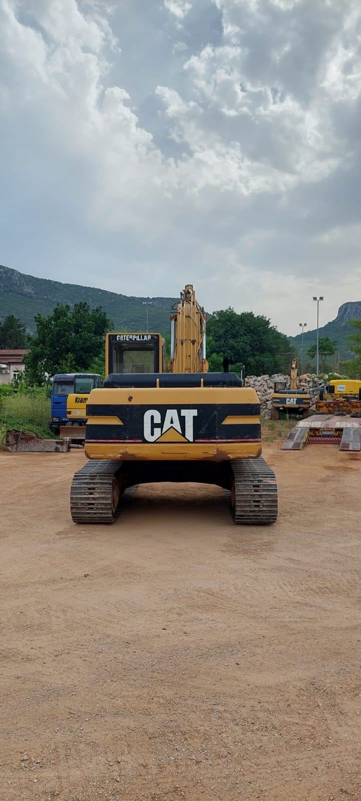 Caterpillar cat 320L