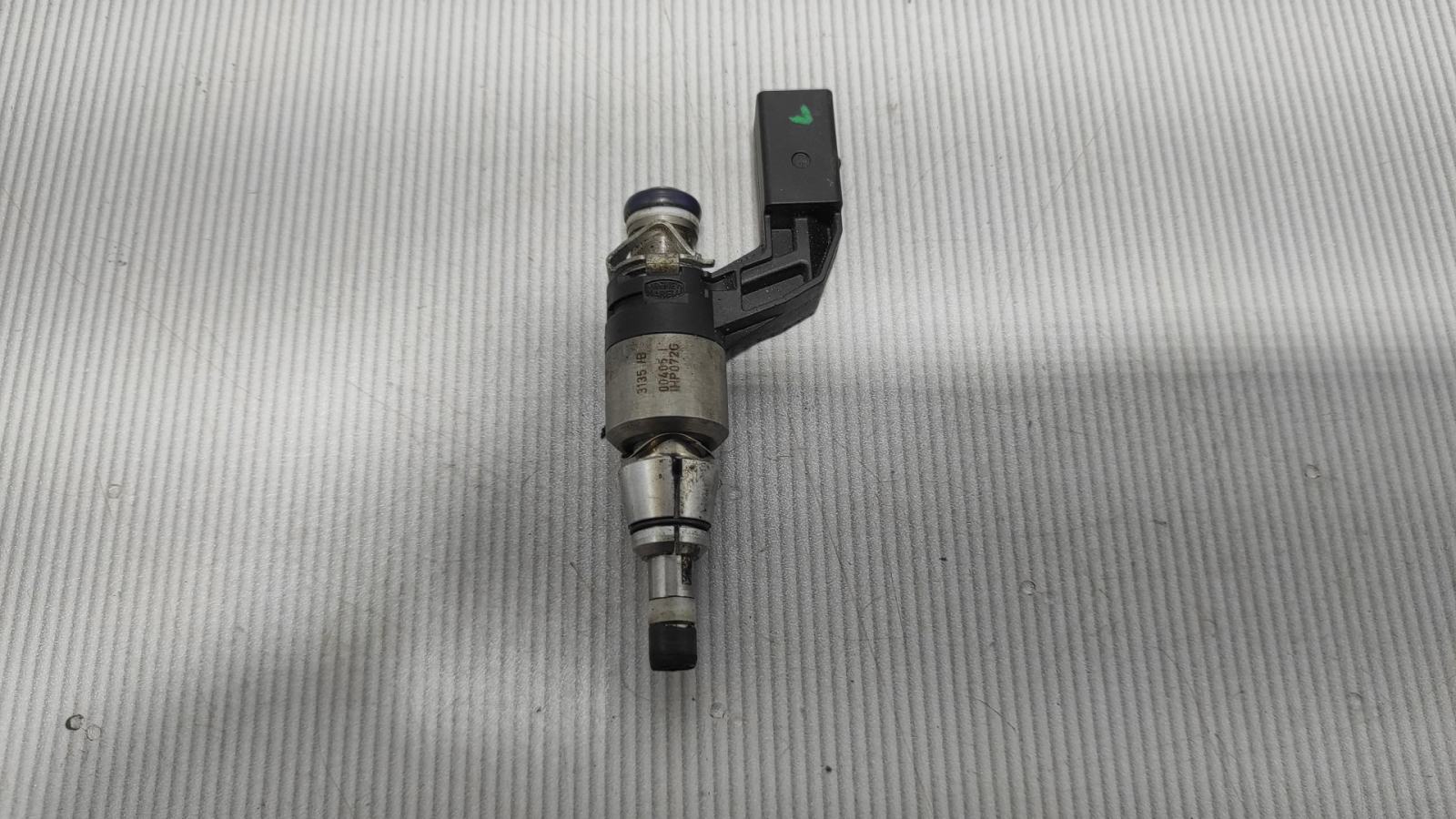 DIZNA VW PASSAT B7 > 10-14 03C906036J