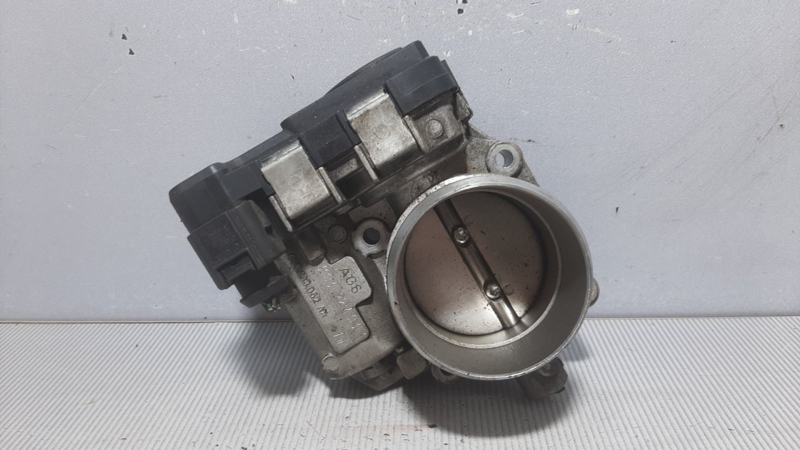 DOZER KLAPNA VW PASSAT B7 > 10-14 03C133062AA