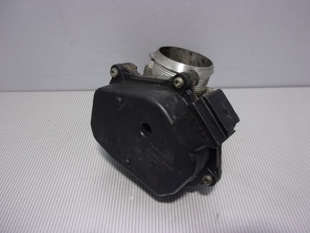 DOZER KLAPNA VW PASSAT B7 > 10-14 03L128063AD