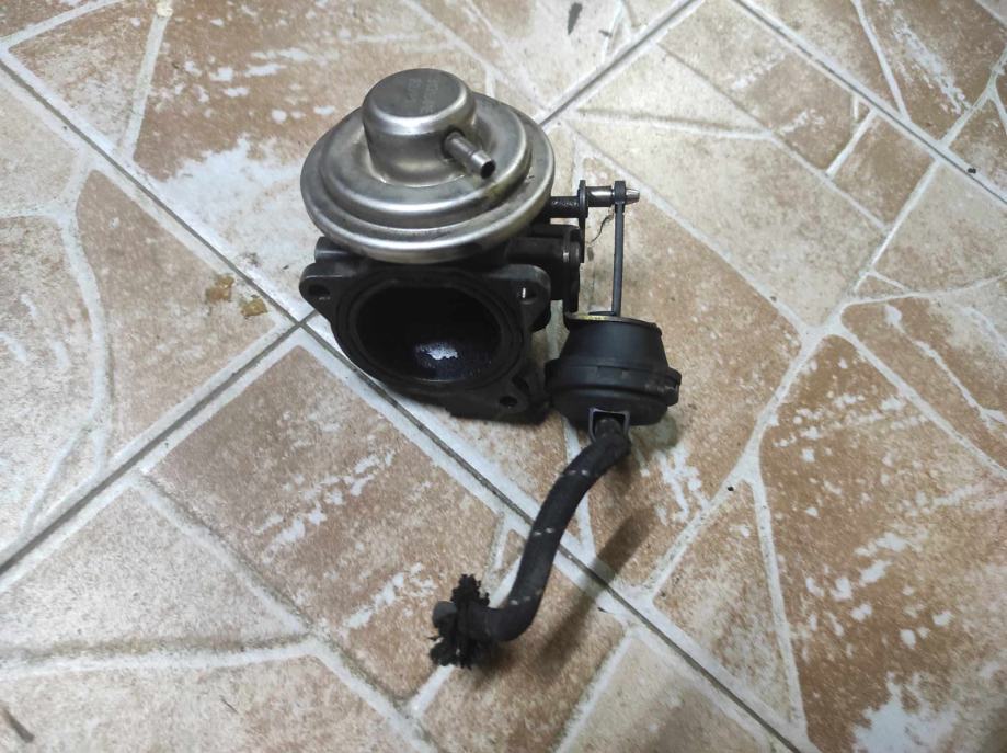 egr ventil škoda octavia 1.9 tdi 66kw 2000g.