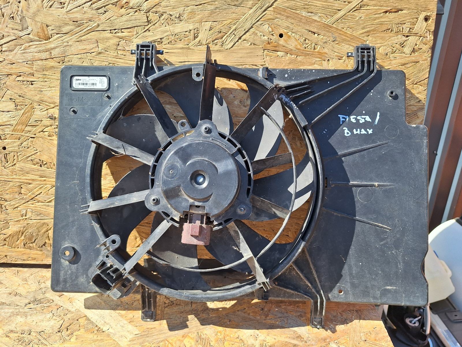 FORD FIESTA VENTILATOR