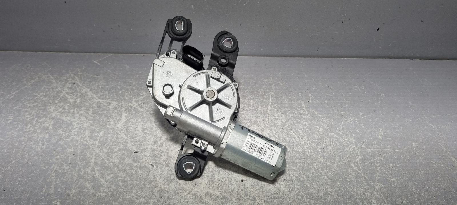 MOTORIC BRISACA PRTLJAZNIKA VW UP > 12-16 1S6955711A
