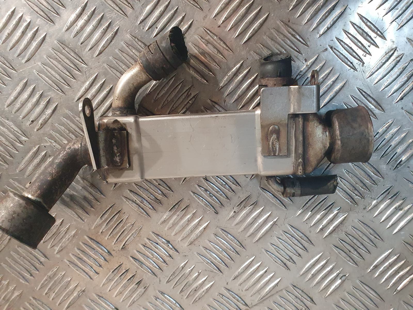 Hladnjak EGR ventila Mercedes W203 220 CDI A6461400175