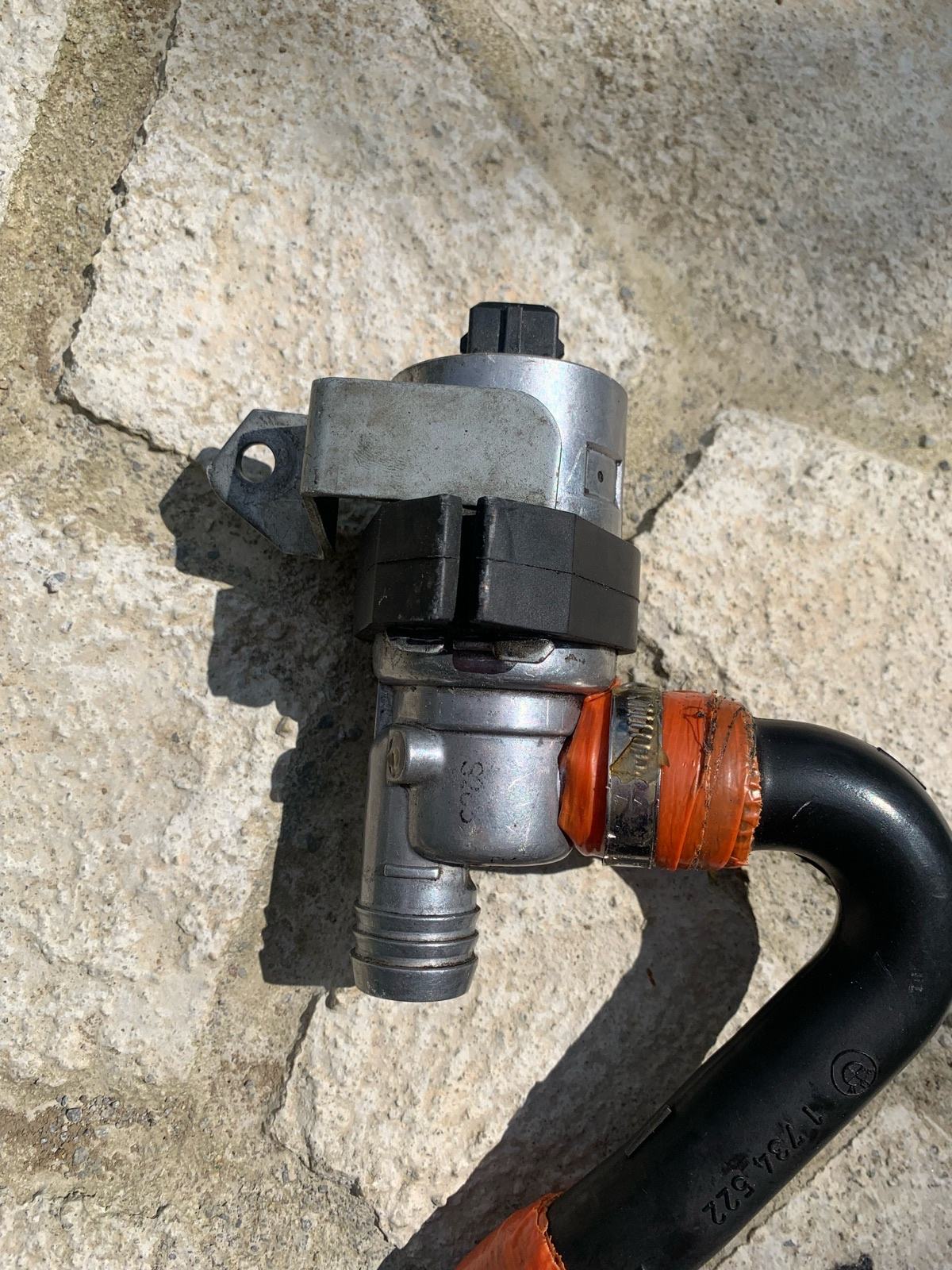 ICV za BMW E36 Bosch L oblik (ventil ler gasa)