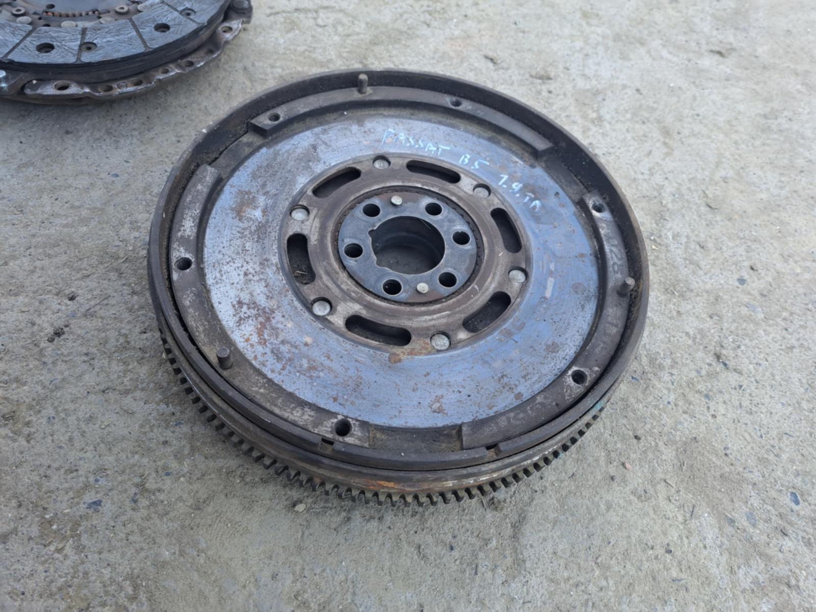 kvacilo i zamajac vw passat b5 1.9tdi 81kw