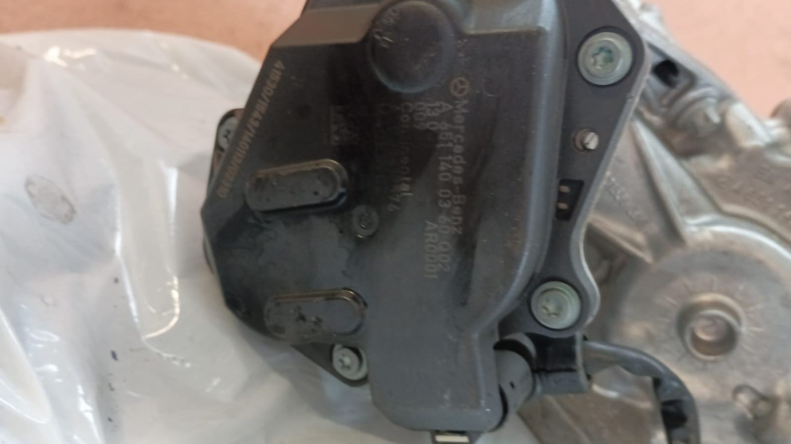 MERCEDES 220 CDI OM651 EGR VENTIL A 651 140 03 60 002