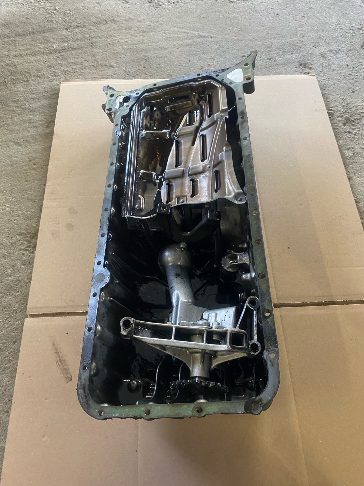 Mercedes om602 om605 2.9td 2.5td karter i pumpa ulja