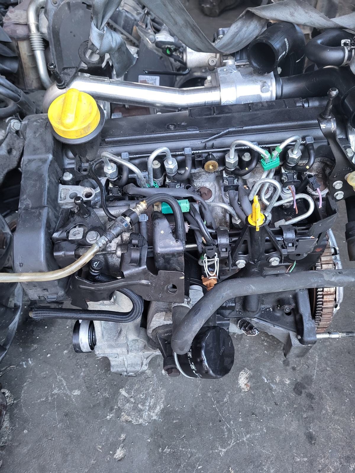 Motor 1.5 dci 50 kw K9K 768 renault clio 3 renault modus ,dizne pumpa