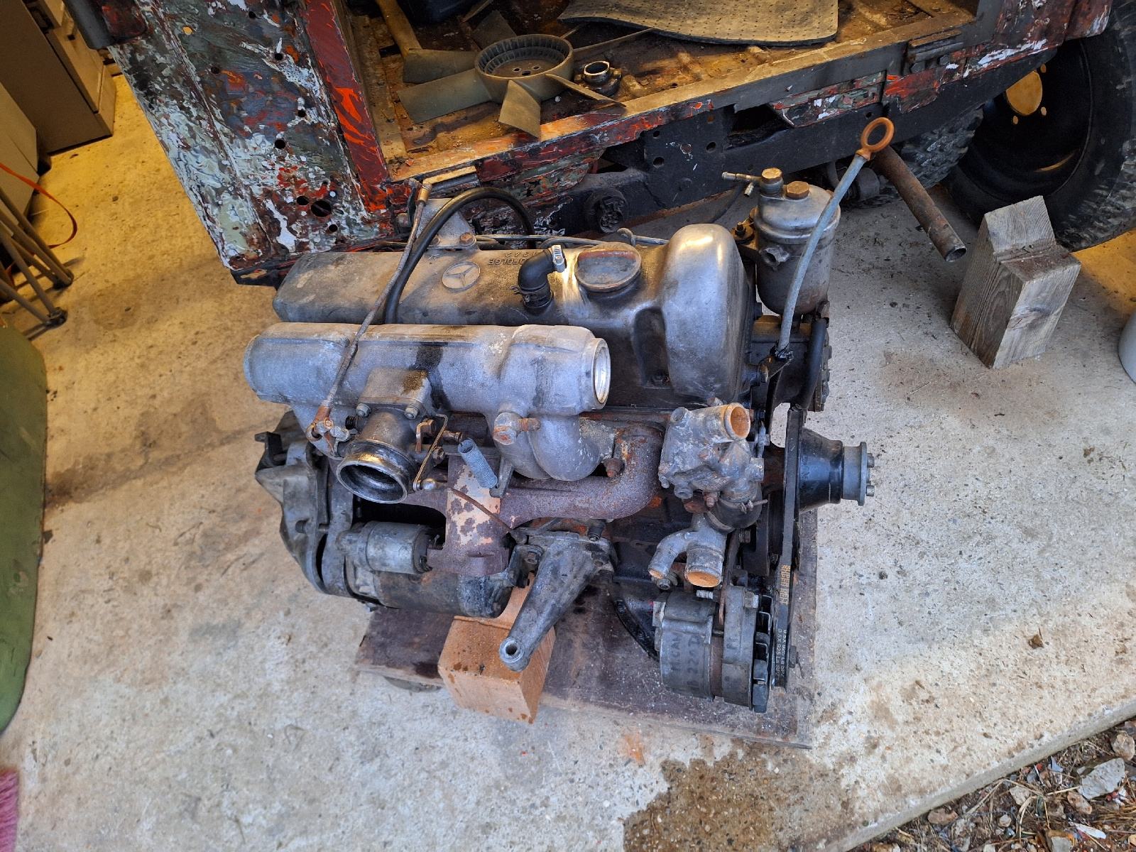 Motor 220d OM615 MERCEDES